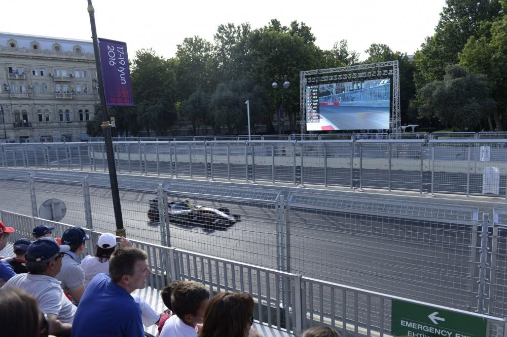 Prema Racing’s Giovinazzi wins GP2 First Race in Baku PHOTO