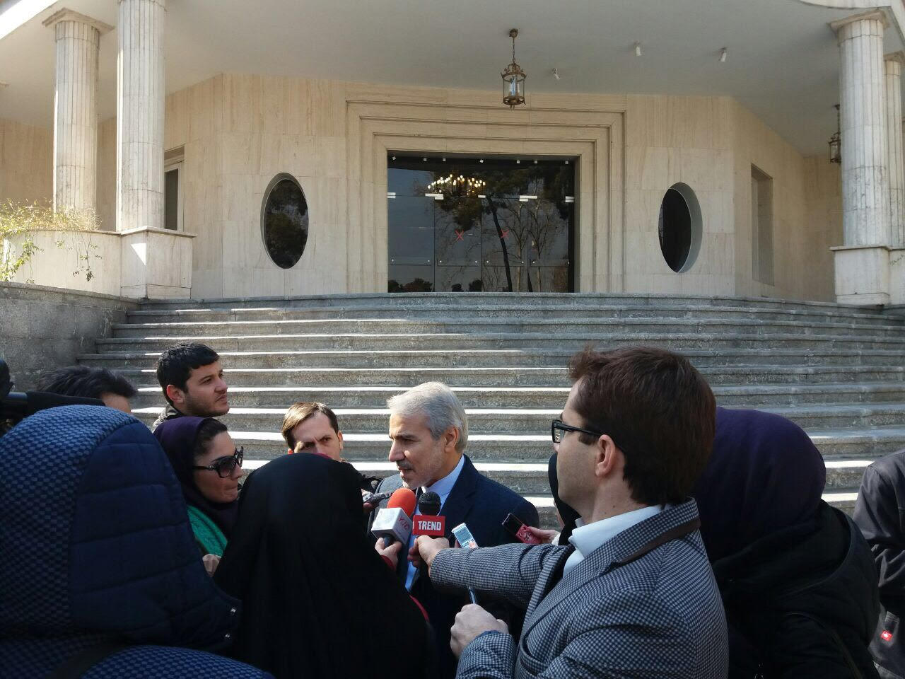 Iran gets $1.7B frozen assets from U.S.