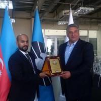 Azad Rahimov meets UAE Chess Federation official