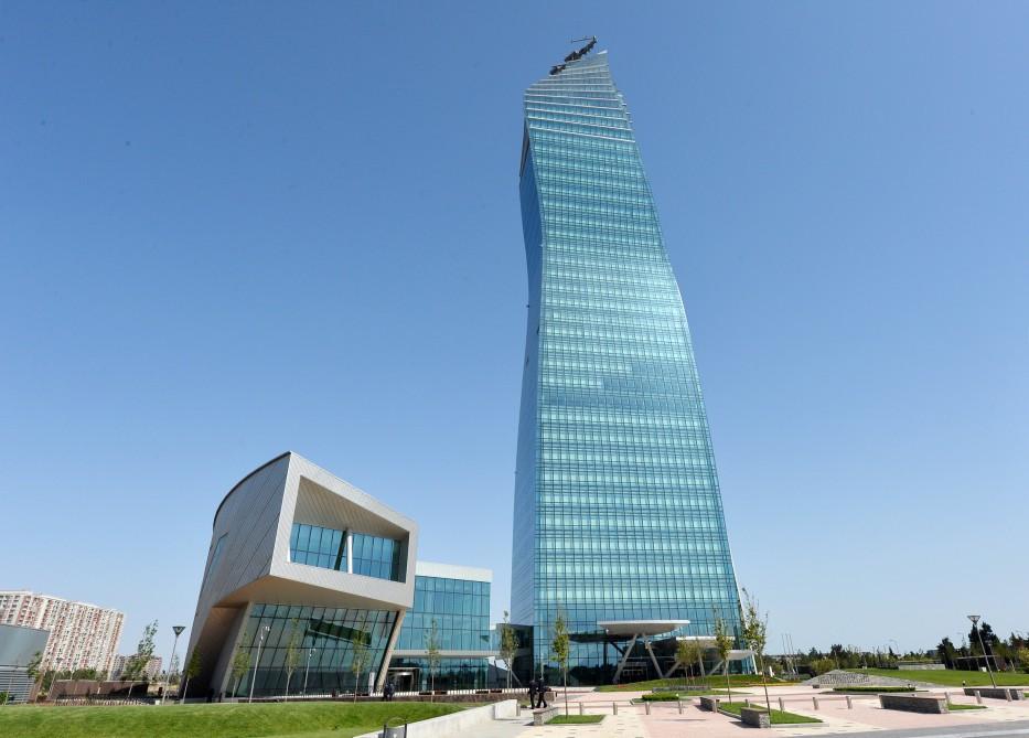 SOCAR Tower named "Best International Office Project" [PHOTO]