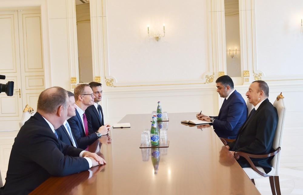 President Aliyev receives CISCO Senior Vice President [UPDATE / PHOTO]