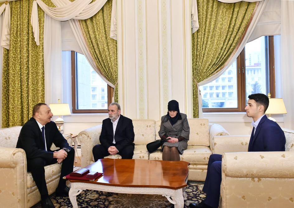 President Aliyev meets with family members of National Hero Chingiz ...
