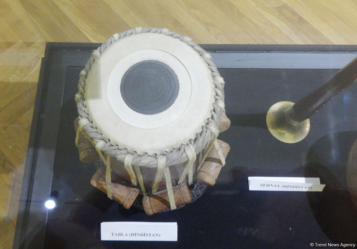 Exhibition of Islamic countries’ national musical instruments opens [PHOTO]