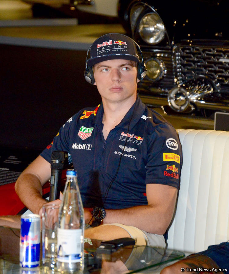 Red Bull pilots to try to break speed record at F1 Azerbaijan [PHOTO]