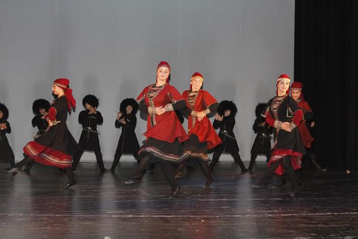 Baku hosts Folk Dance Festival [PHOTO]