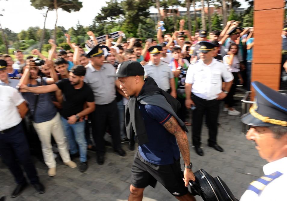 FC Qarabag arrive home to heroes' welcome after historic success