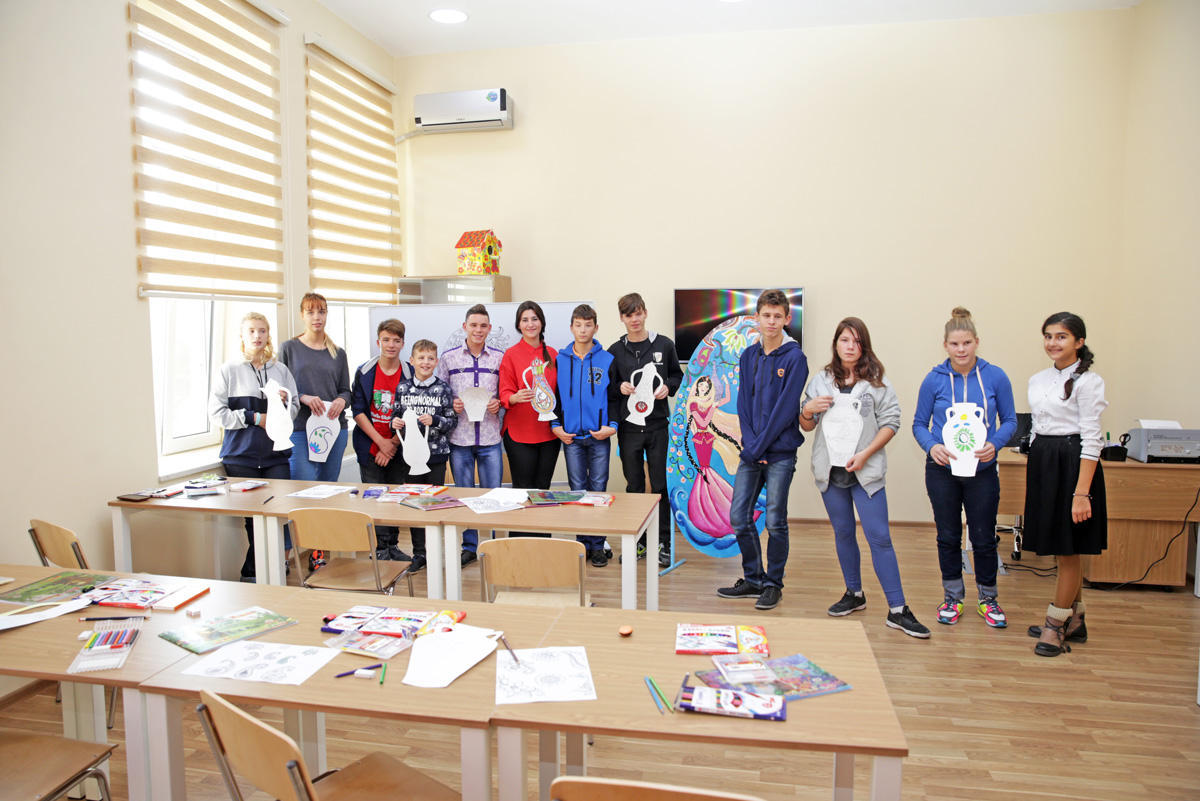 Children of Russian orphanage visit Azerbaijan [PHOTO/VIDEO]