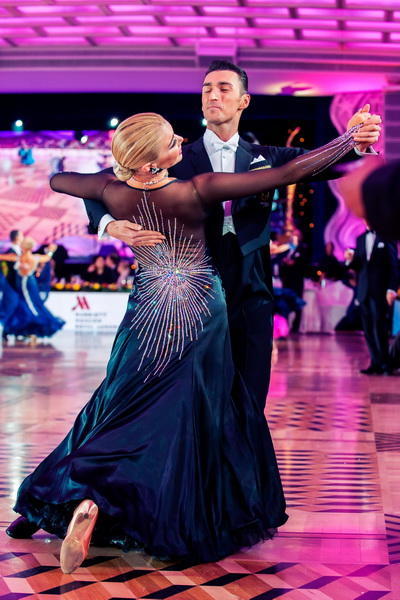 Azerbaijan's dancers leave audience mesmerized [PHOTO]