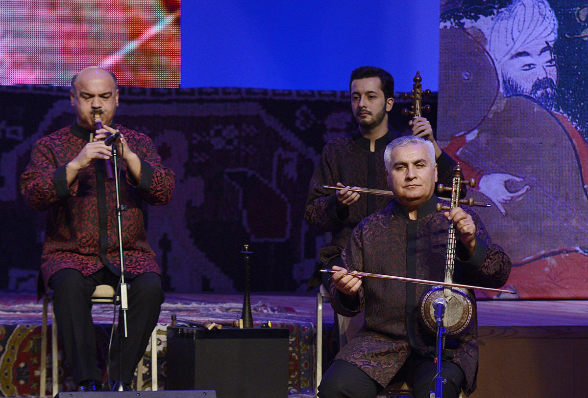 Mugham: spiritual music of Azerbaijan [PHOTO]
