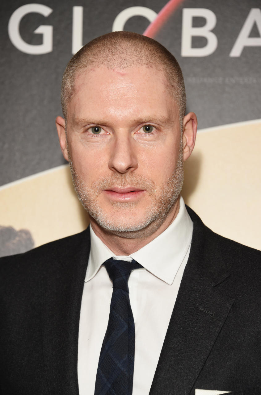 Ali and Nino shown in UK [PHOTO]