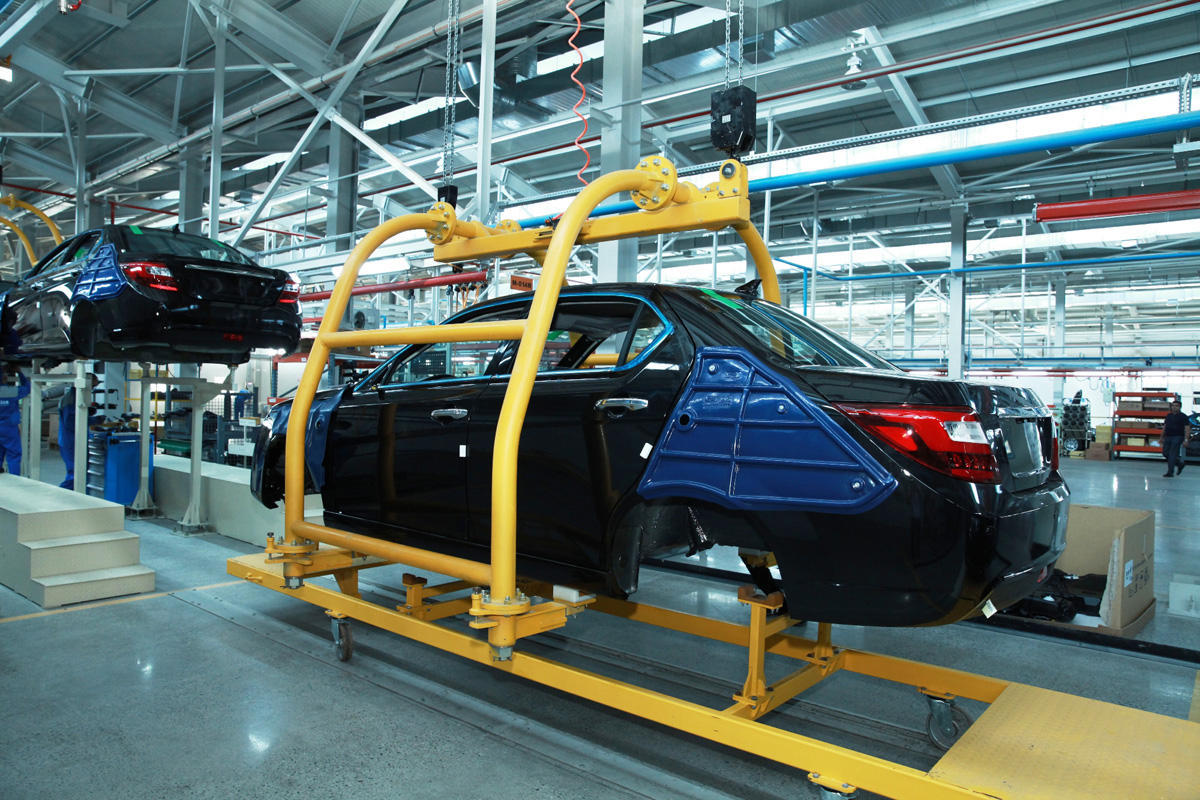 Azerbaijan-Iran car plant eyes to step up production