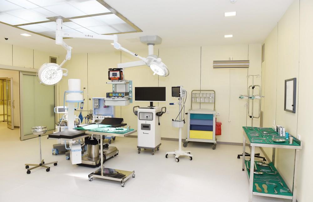 Azerbaijani president, First Lady inaugurate Guba central hospital [PHOTO]
