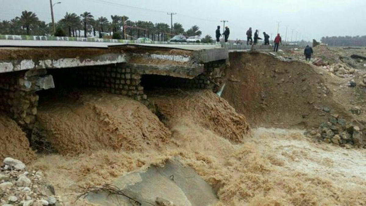 Flooding and blizzard affect over 10 Iranian provinces