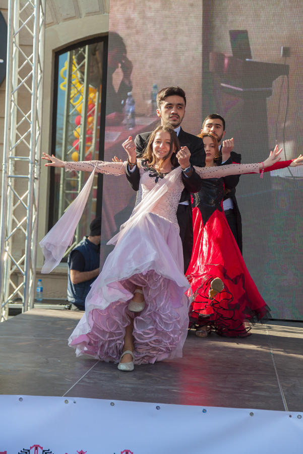 Baku celebrates Slavic folk festival [UPDATE]