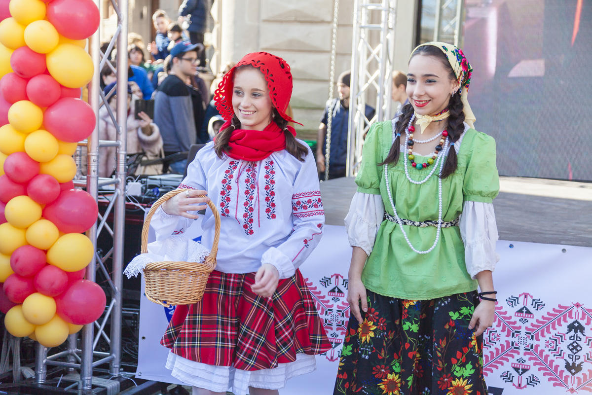 Baku celebrates Slavic folk festival [UPDATE]