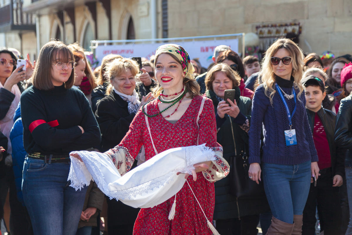 Baku celebrates Slavic folk festival [UPDATE]