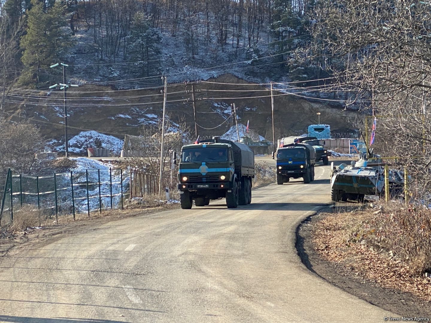 Russian Peacekeepers' supply vehicles pass freely along Azerbaijan's ...