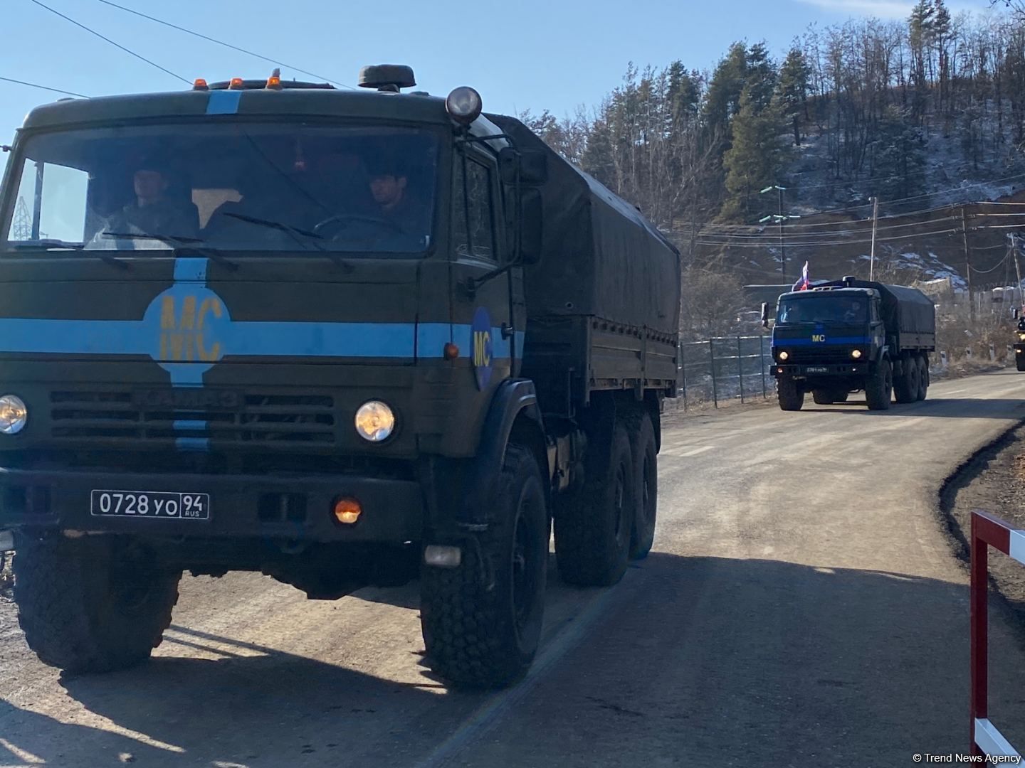 Russian Peacekeepers' supply vehicles pass freely along Azerbaijan's ...