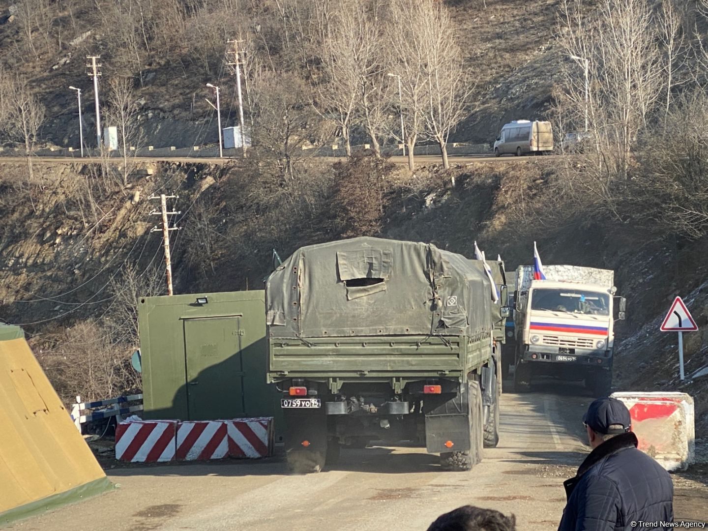 Russian Peacekeepers' supply vehicles pass freely along Azerbaijan's ...