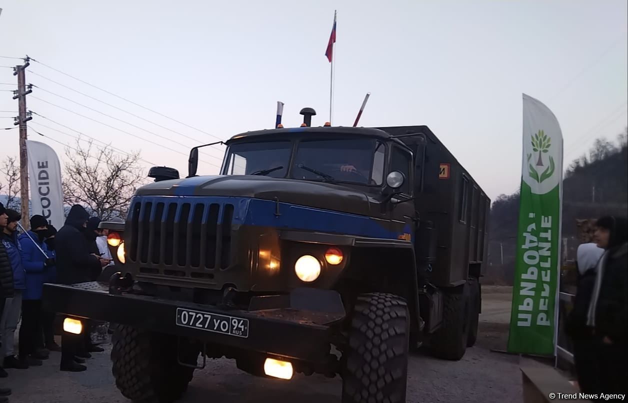 Supply vehicles of Russian peacekeepers pass through Azerbaijan's ...