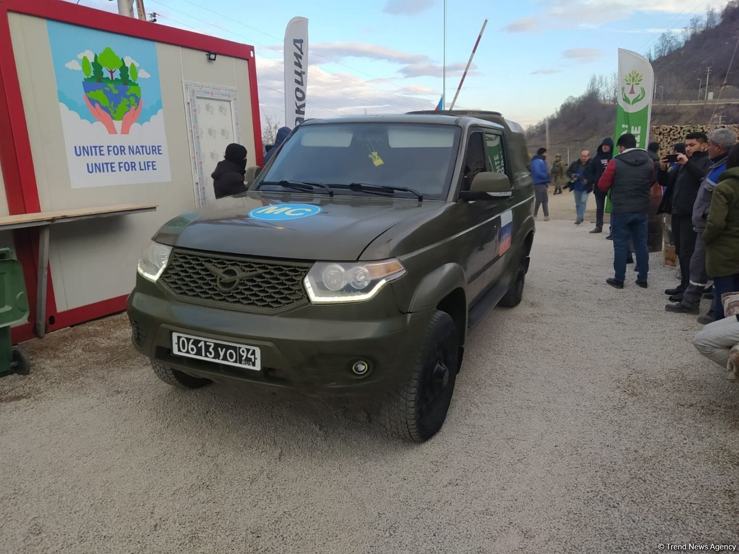 More vehicles of Russian peacekeepers pass freely along Azerbaijan's ...