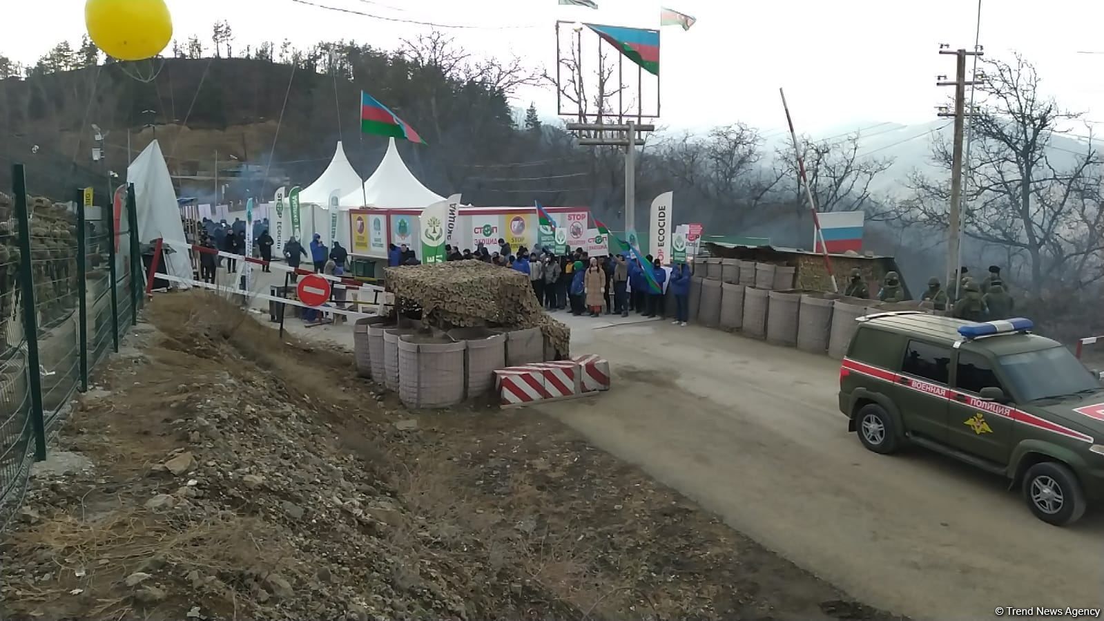 More vehicles of Russian peacekeepers pass freely along Azerbaijan's ...