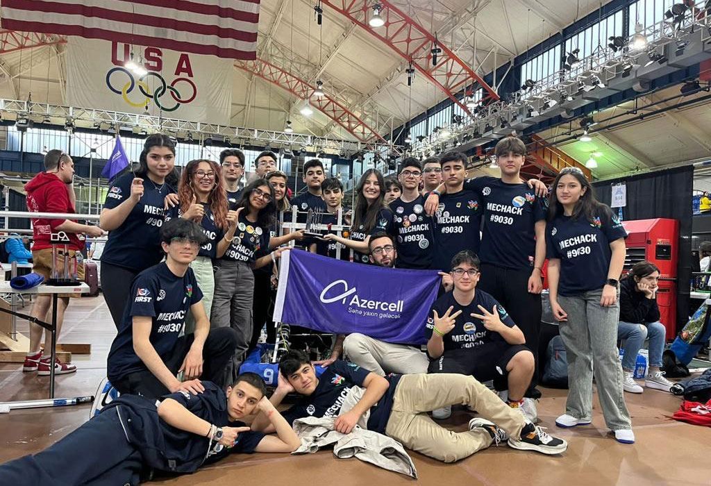 Young roboticists of Azerbaijan qualified for Championship in the US!