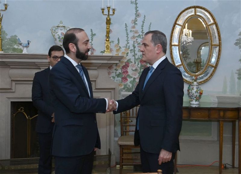 Discussion of draft peace agreement between Azerbaijani and Armenian ...