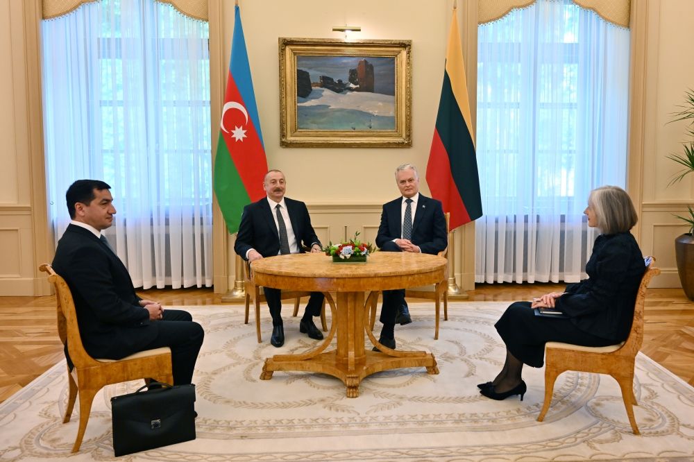 Azerbaijani And Lithuanian Presidents Hold Meeting In Limited Format