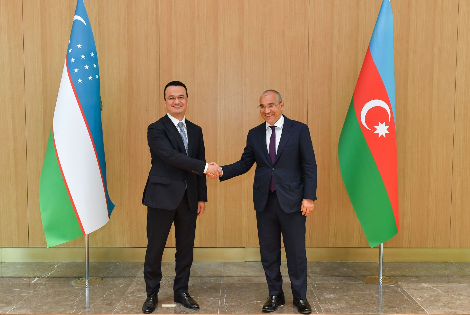 Azerbaijan Minister of Economy holds meeting with Uzbekistan Minister ...