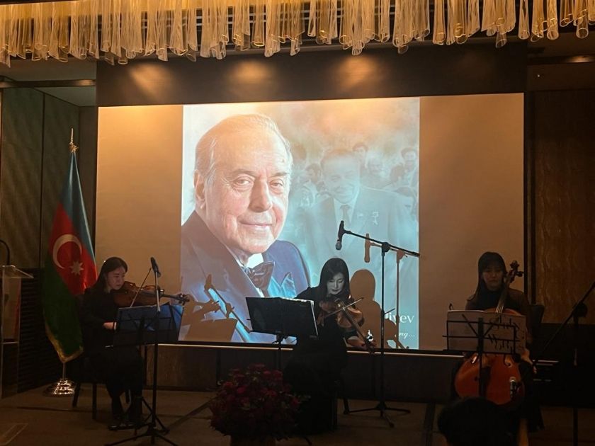 National leader Heydar Aliyev's memory honored in Korea [PHOTOS]