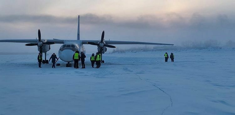 Plane lands on frozen river instead of runway in Yakutia