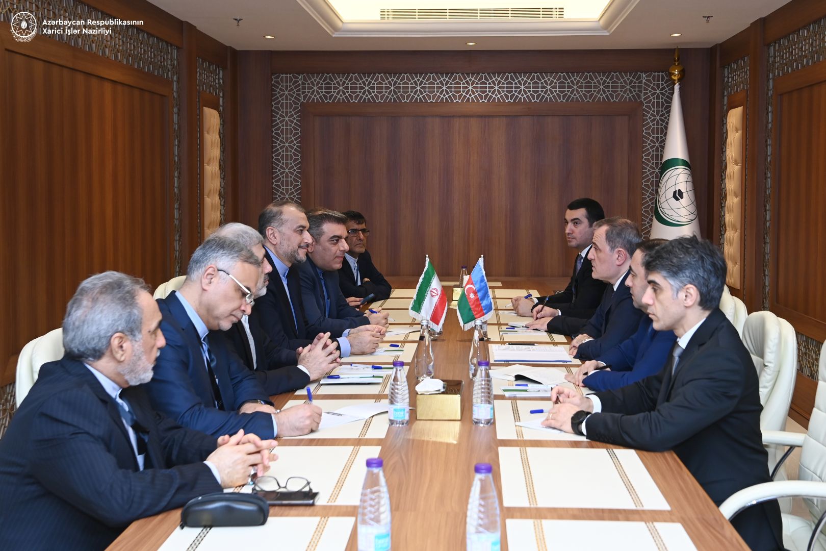 Azerbaijani, Iranian FMs discuss regional situation Azerbaijani, Iranian FMs discuss regional situation