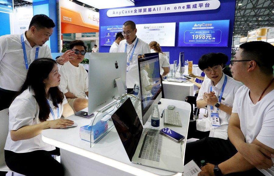 China's software industry expands in first 2 months