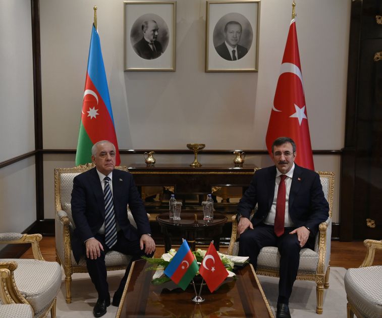 Prime Minister Ali Asadov meets with Turkish Vice President Cevdet Yilmaz [PHOTOS]
