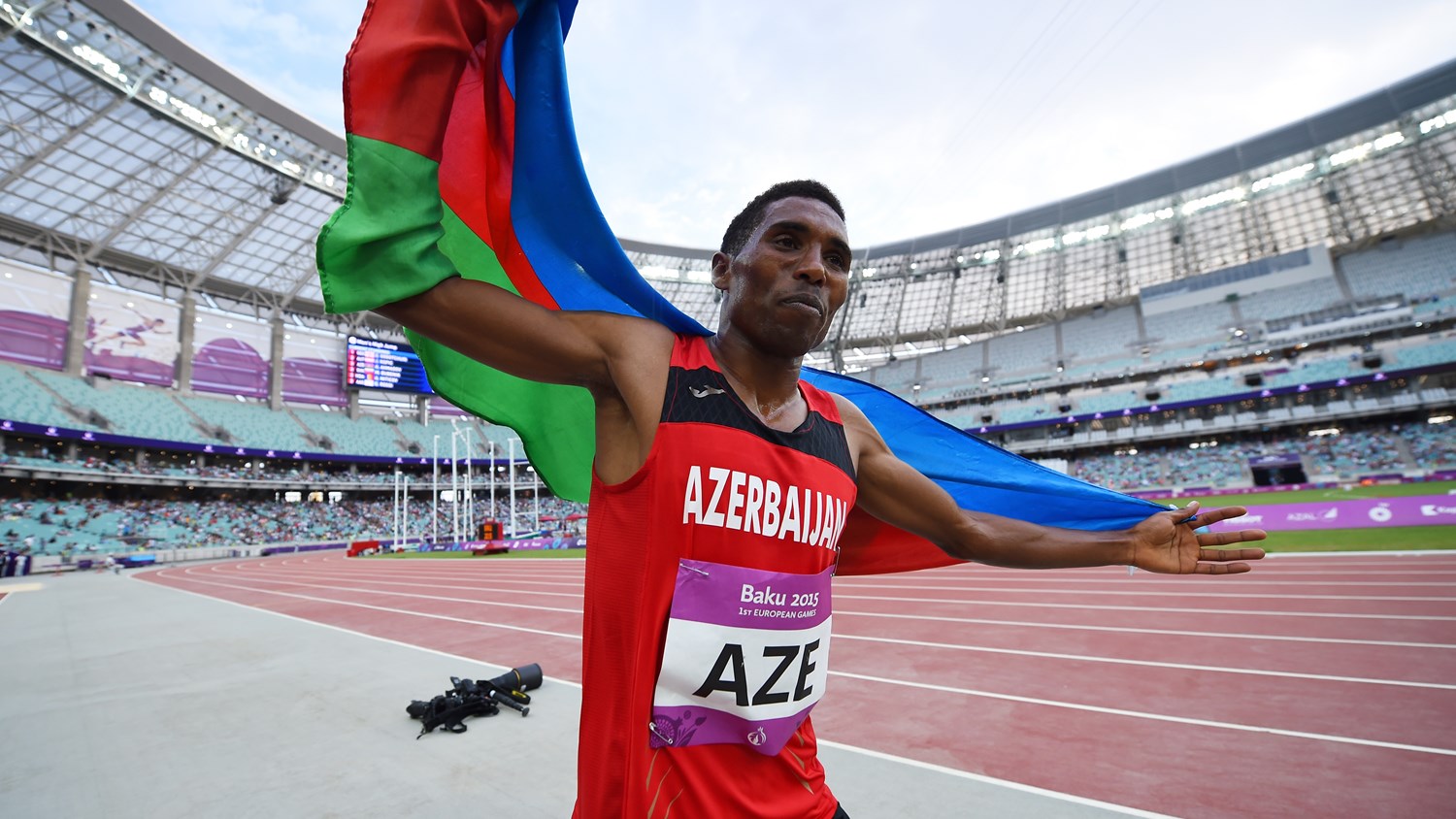 Ibrahimov steals show in athletics
