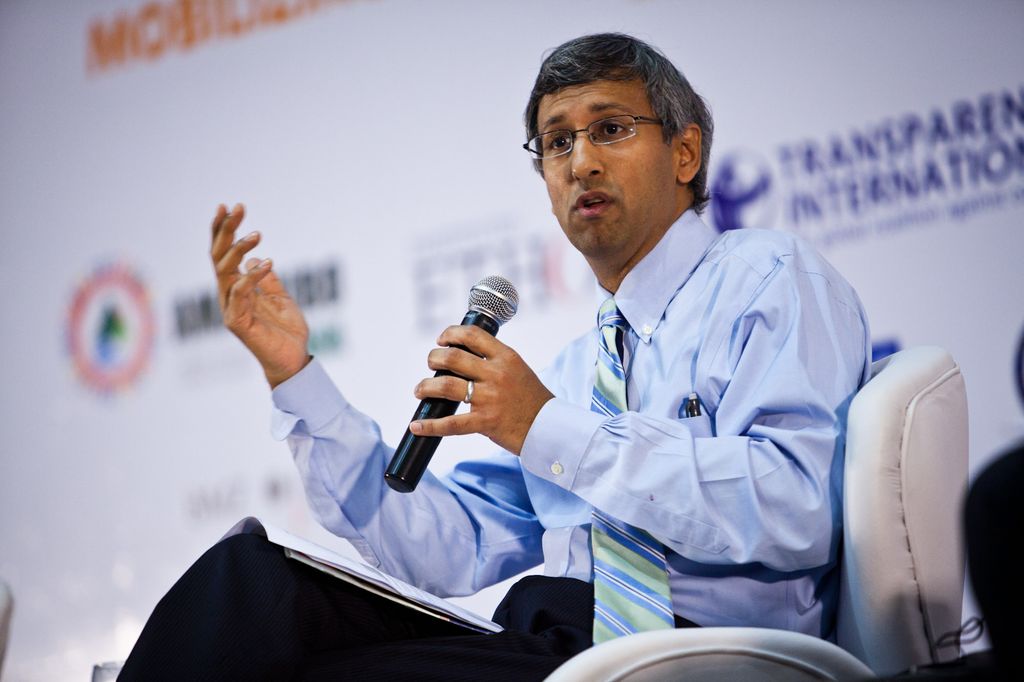 Globalizing sustainable development