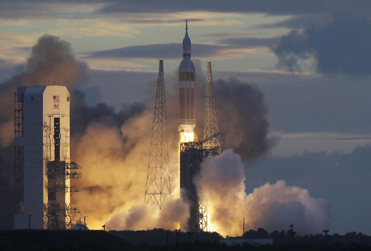 NASA launches orion capsule in first test for Mars mission