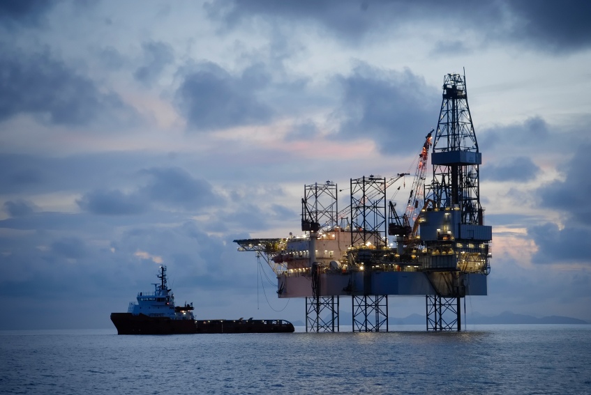 SOCAR drills new well in Caspian Sea