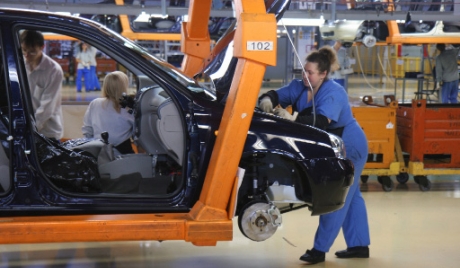 Russian manufacturing contraction eases unexpectedly last month